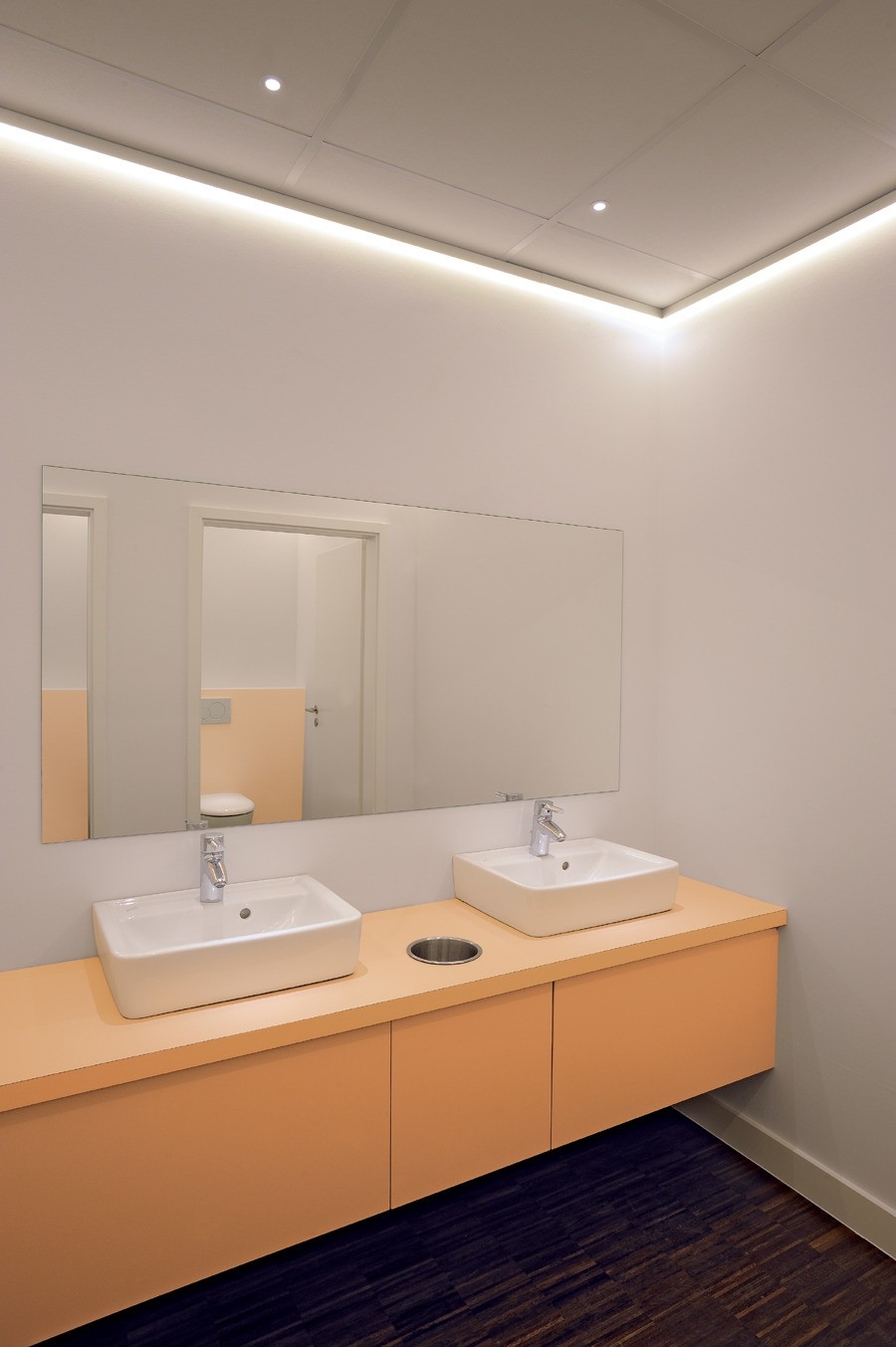LED Wallwashing Profile