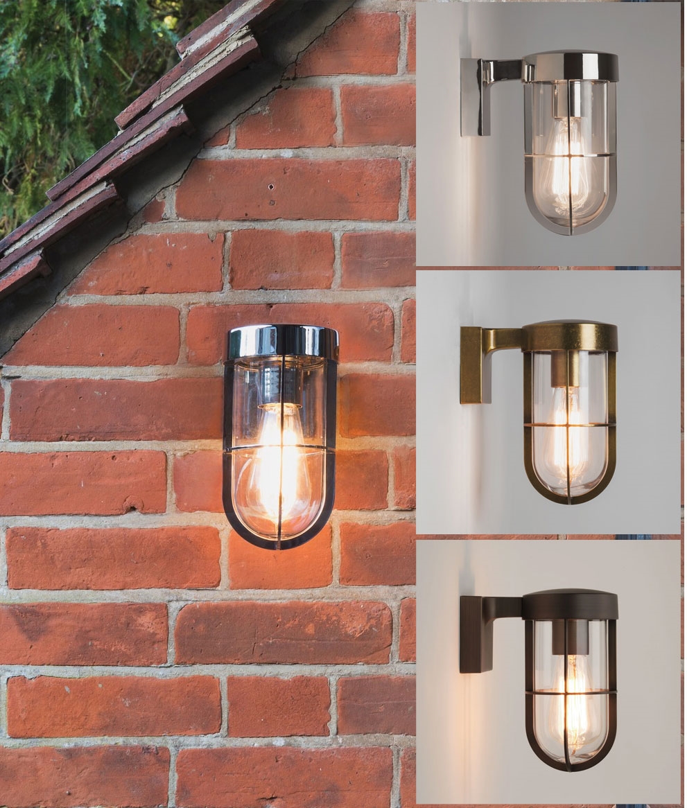 Cabin Inspired Clear Glass Wall Light - IP44 Rated