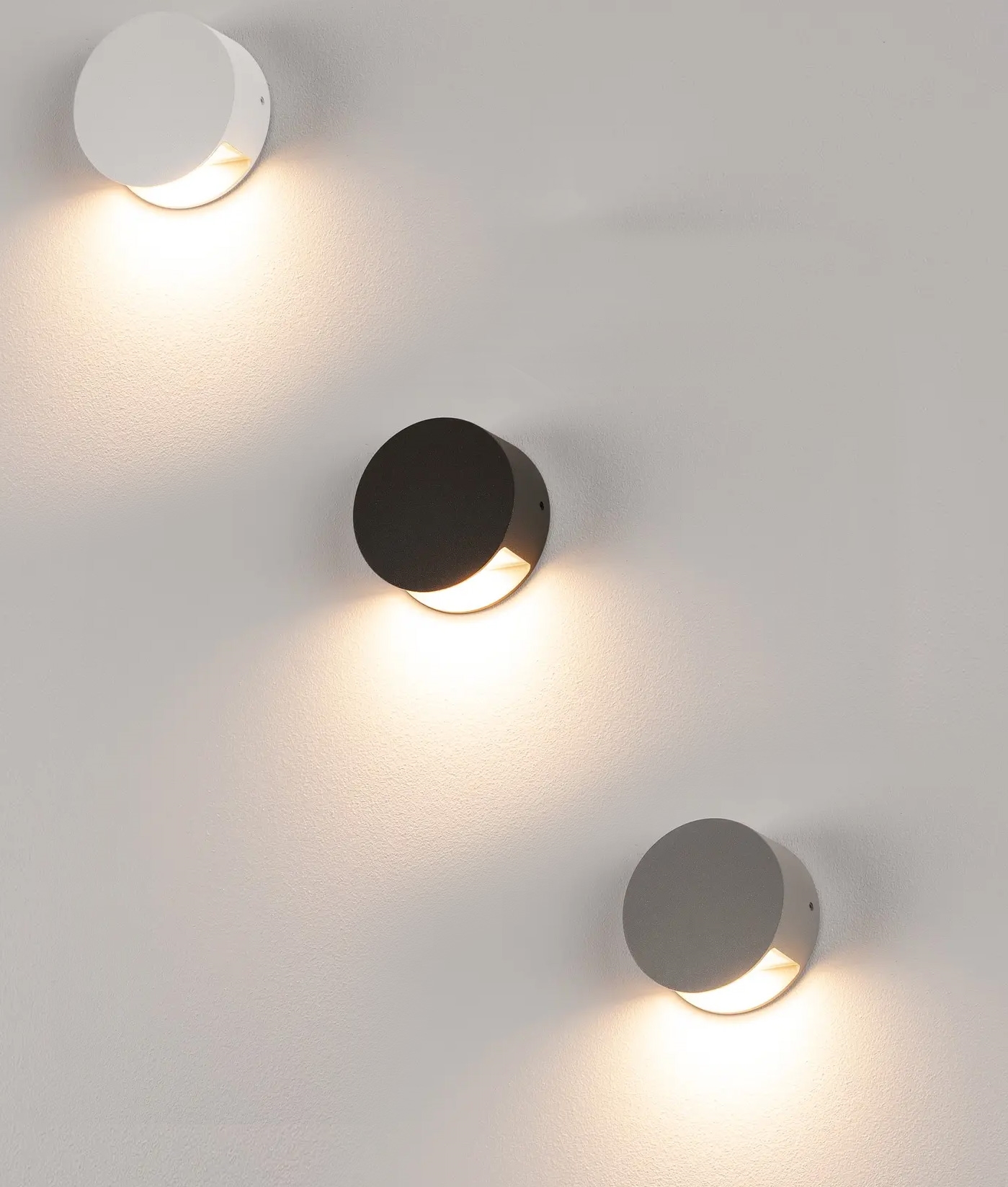 90mm Surface-Mounted Low Level Mains LED Light Puck-Like Design - Use ...