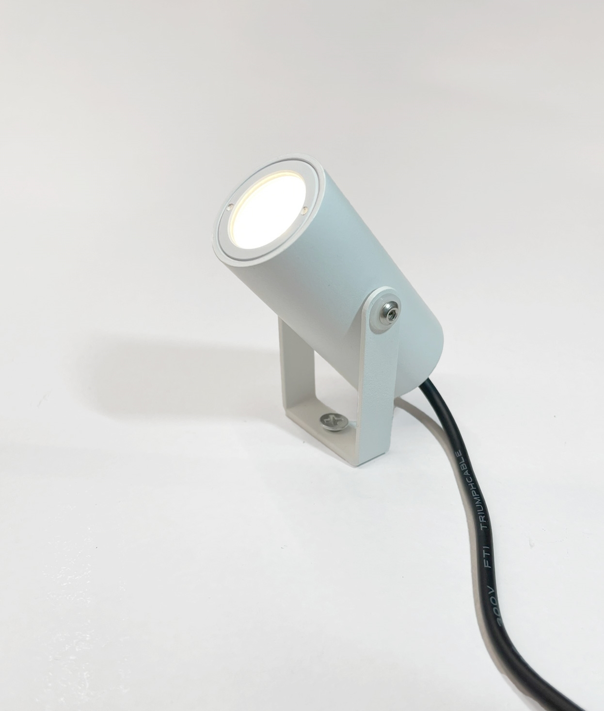 Ultra Compact LED Spotlight 28mm - Adjustable and Efficient Accent Lighting