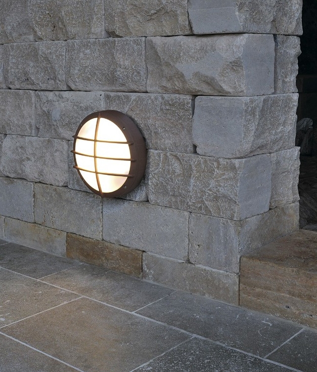 Round Outdoor Light for Ceiling or Wall Installation