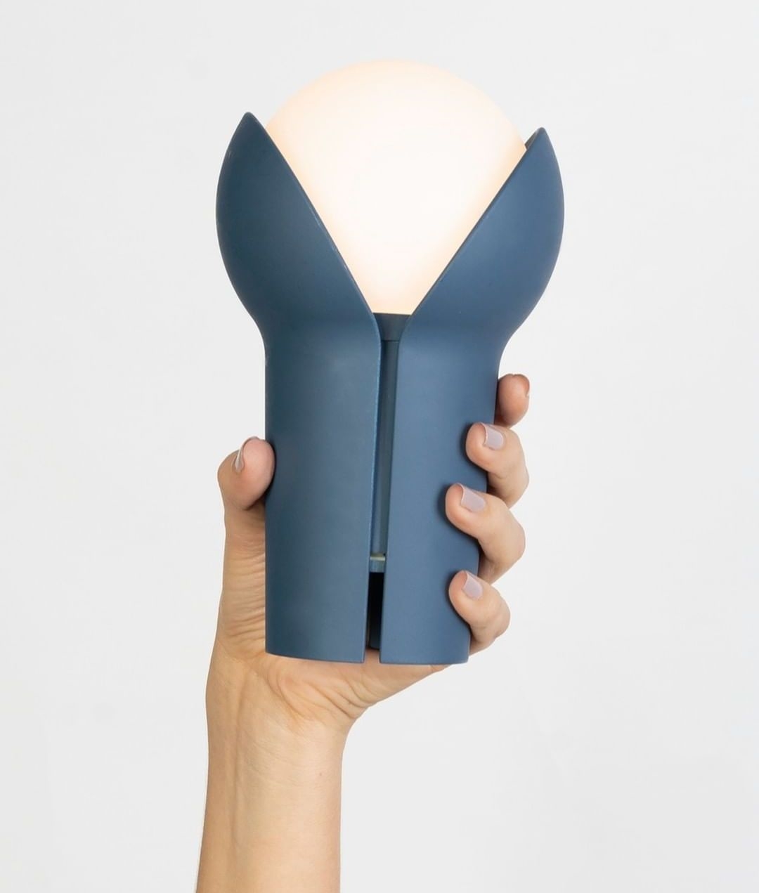 Portable & Dimmable Bud Table Lamp - 6 Colours