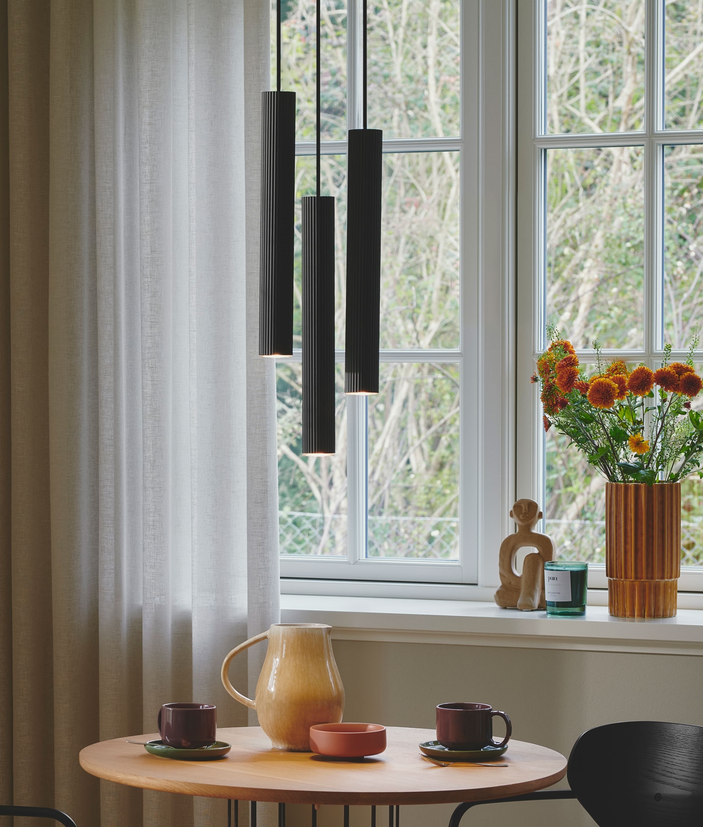 Black Triple Cylinder Cluster Pendant Light