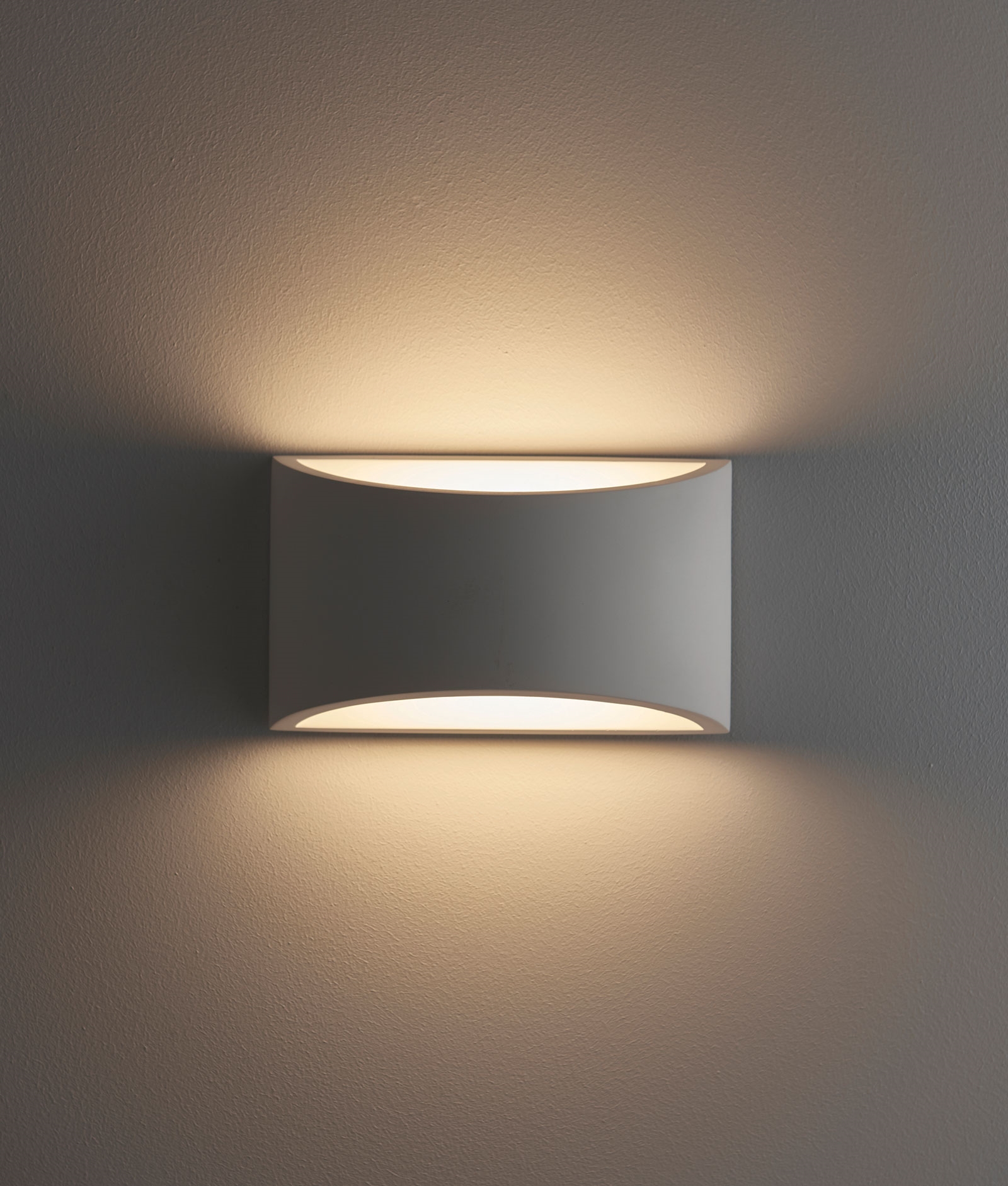 Back to the wall Plaster Wall Wrap-Around Wall Light - 2 Sizes