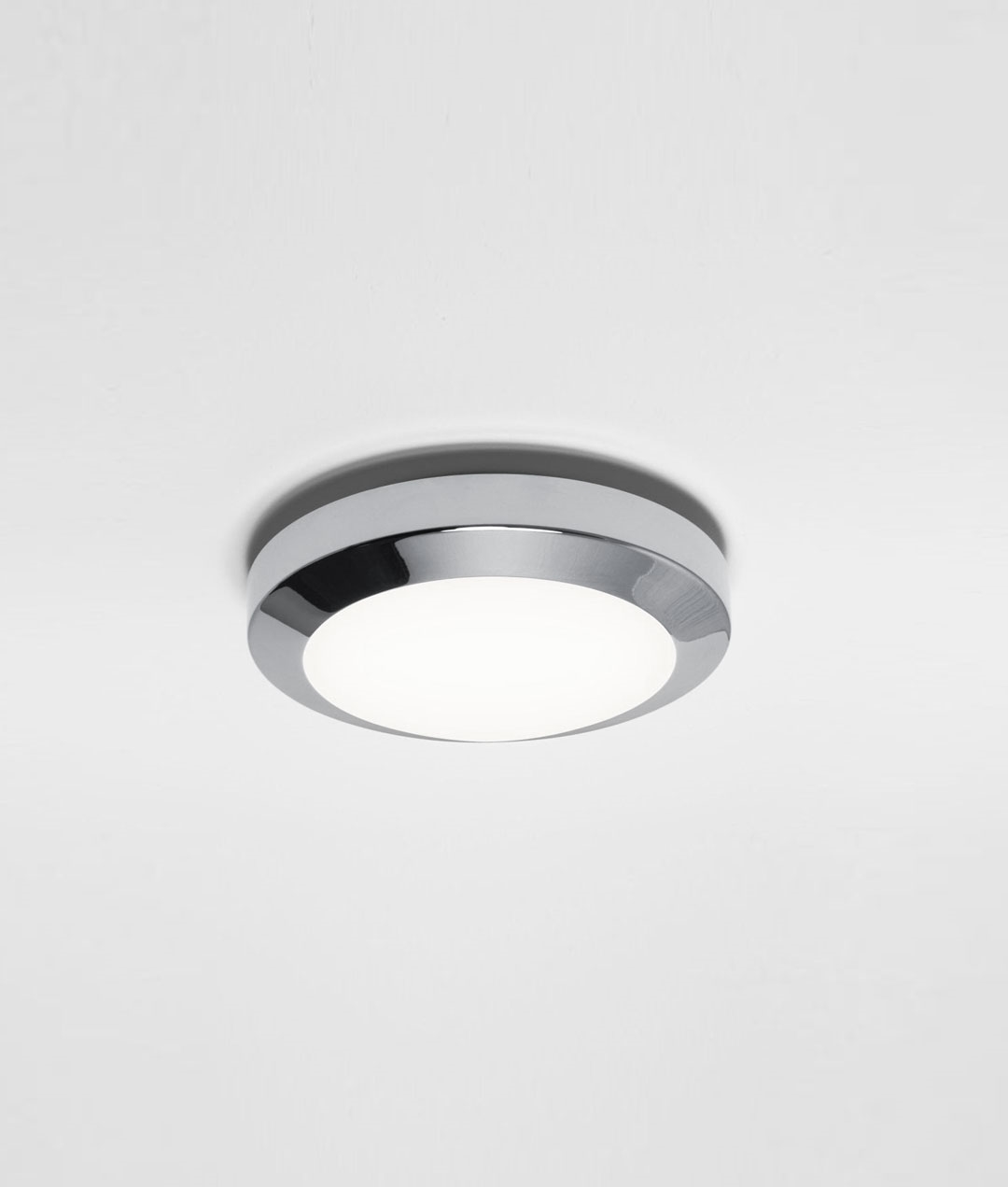 These splashproof lights are suitable for bathrooms and come in nickel ...