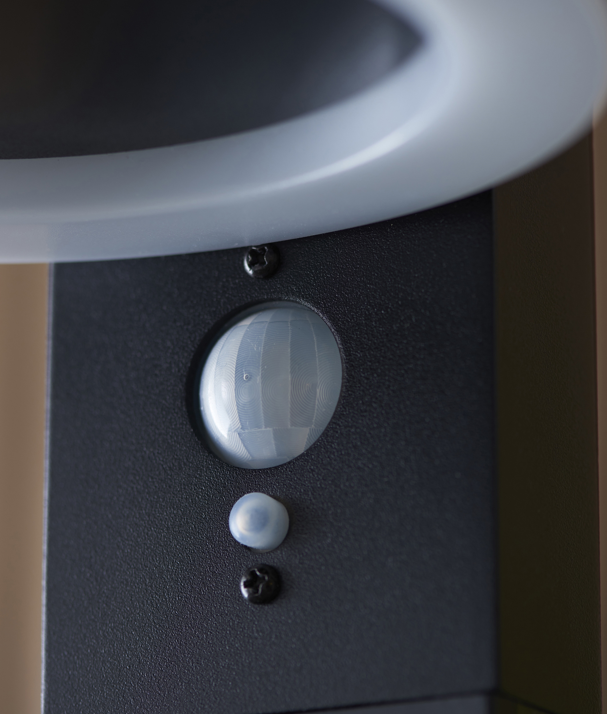 Bollard Lights for Paths and Driveways That Do Not Need Electricity ...