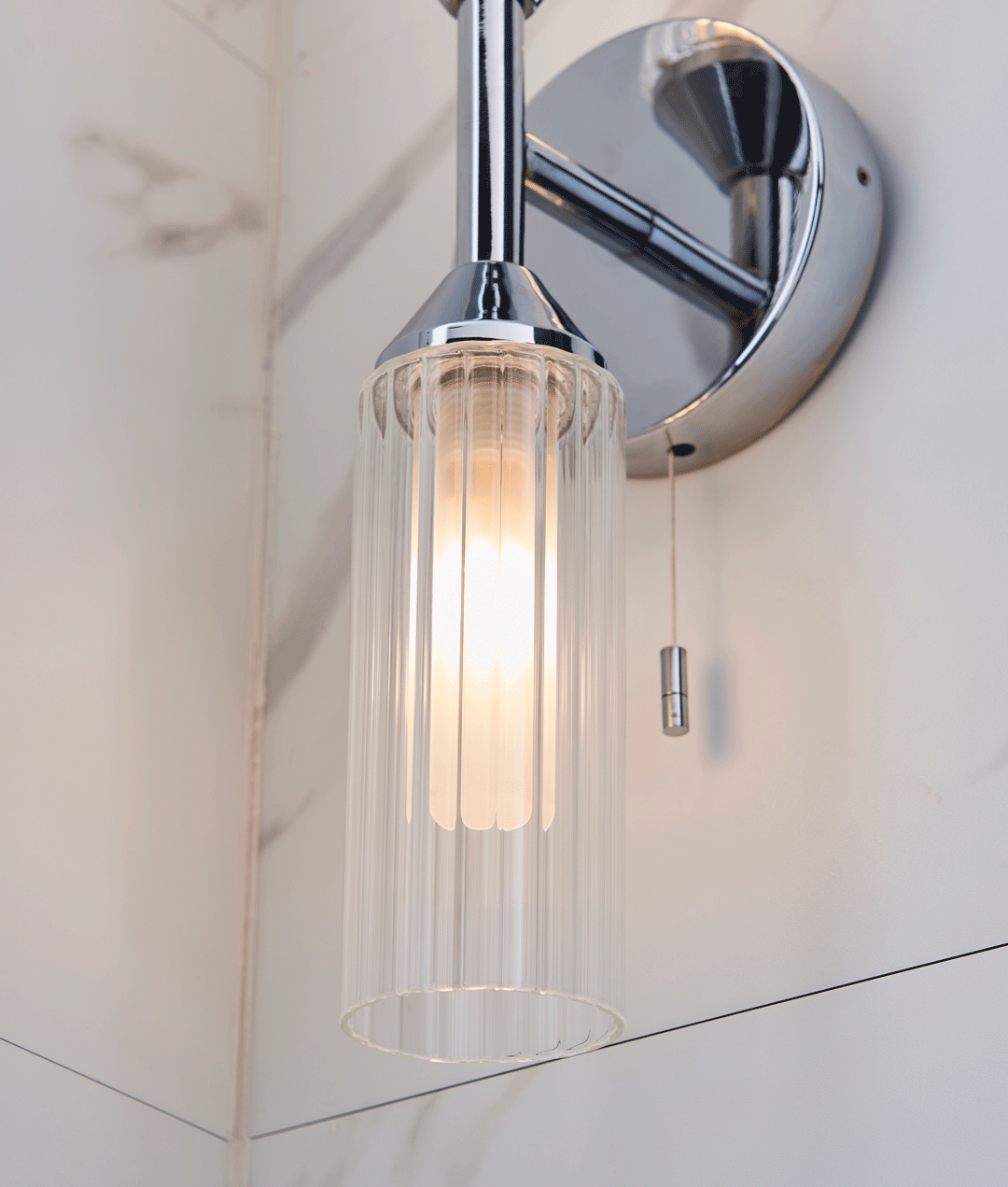 Double Ribbed Glass Polished Chrome Bathroom Light IP44