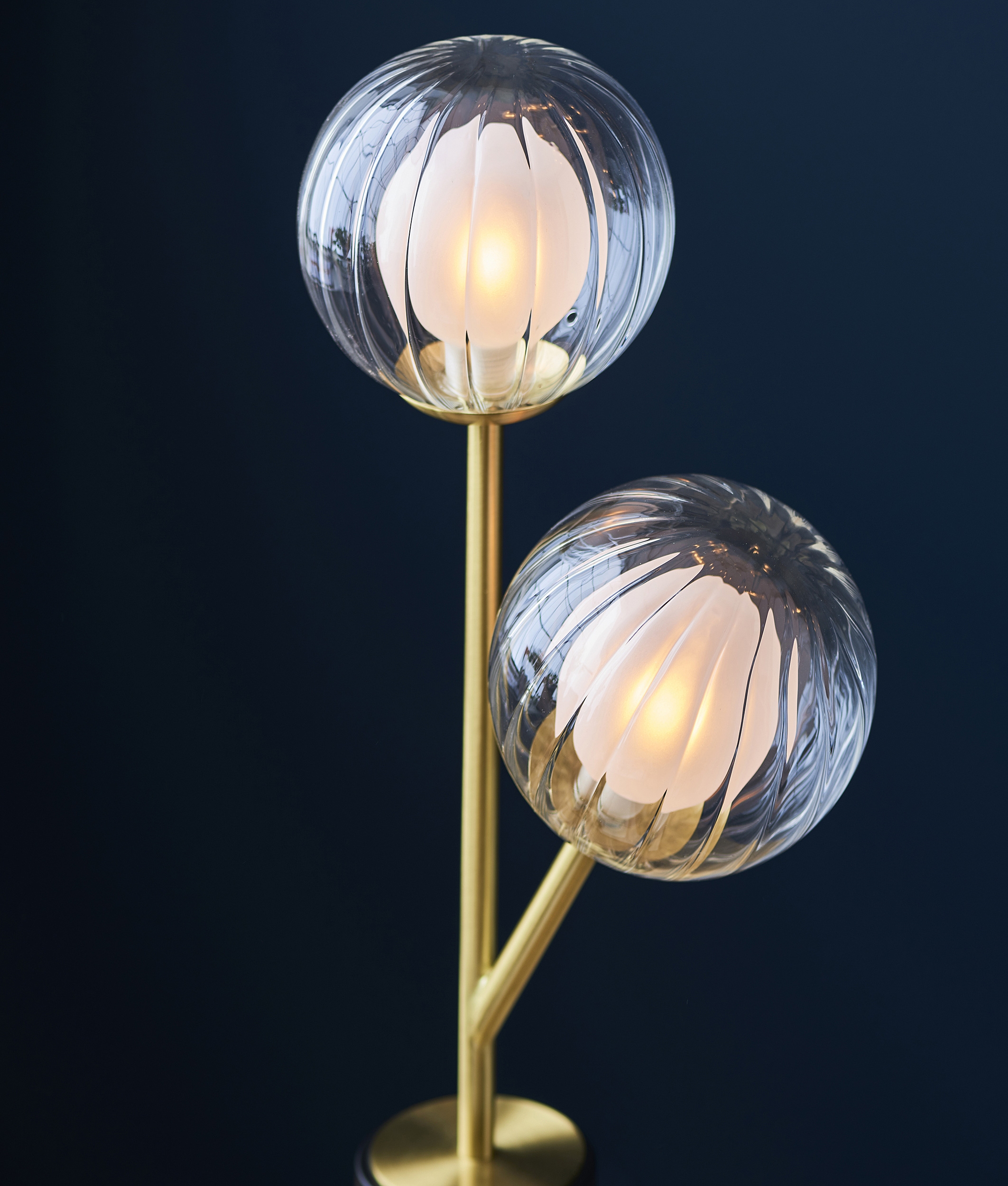 Vintage Modern 2 Lamp Table Light - Glass Globe Shades